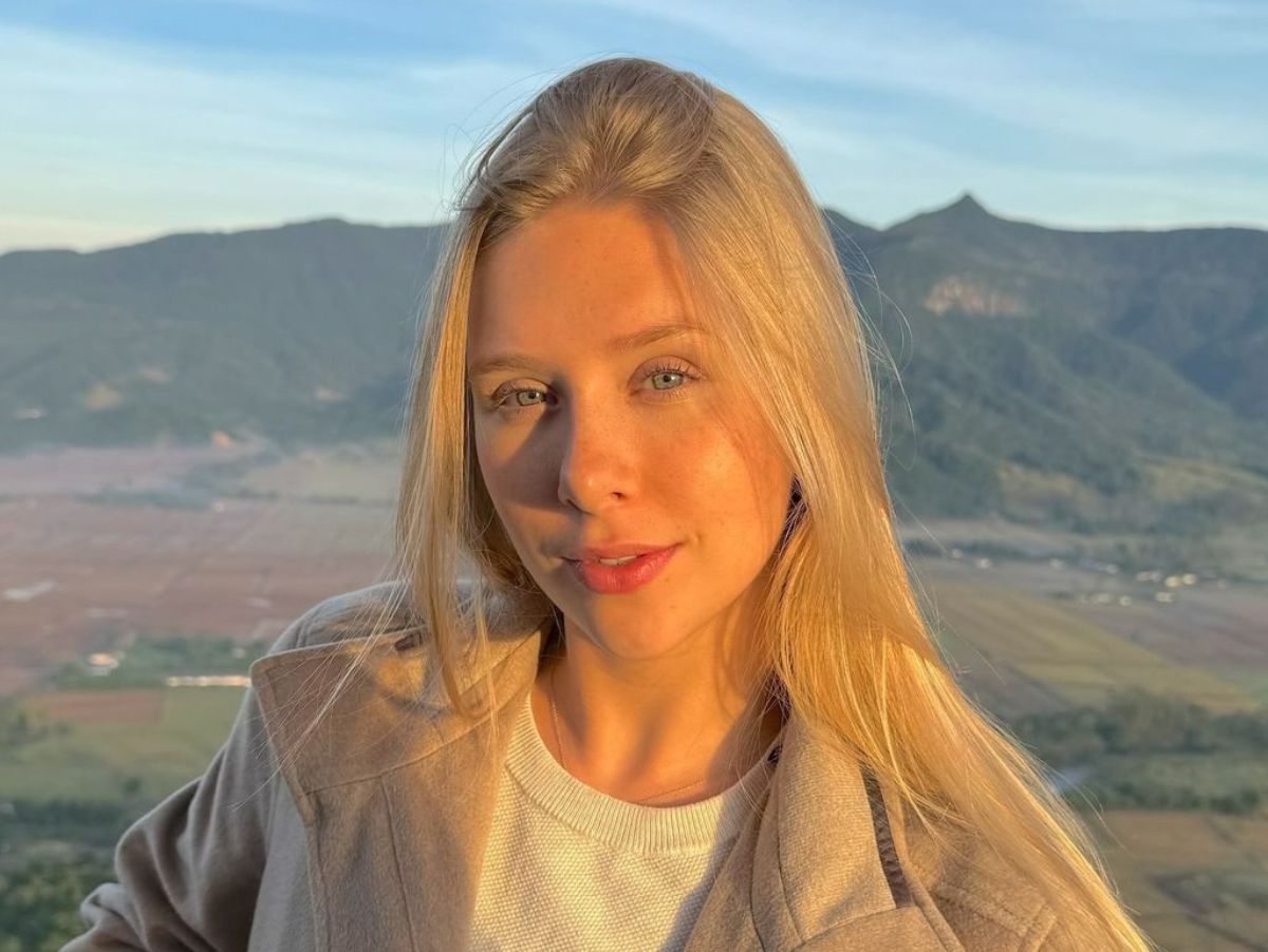 Por onde anda Cela Lopes, a influencer 'milionária' das redes sociais? - Aconteceu Bicas